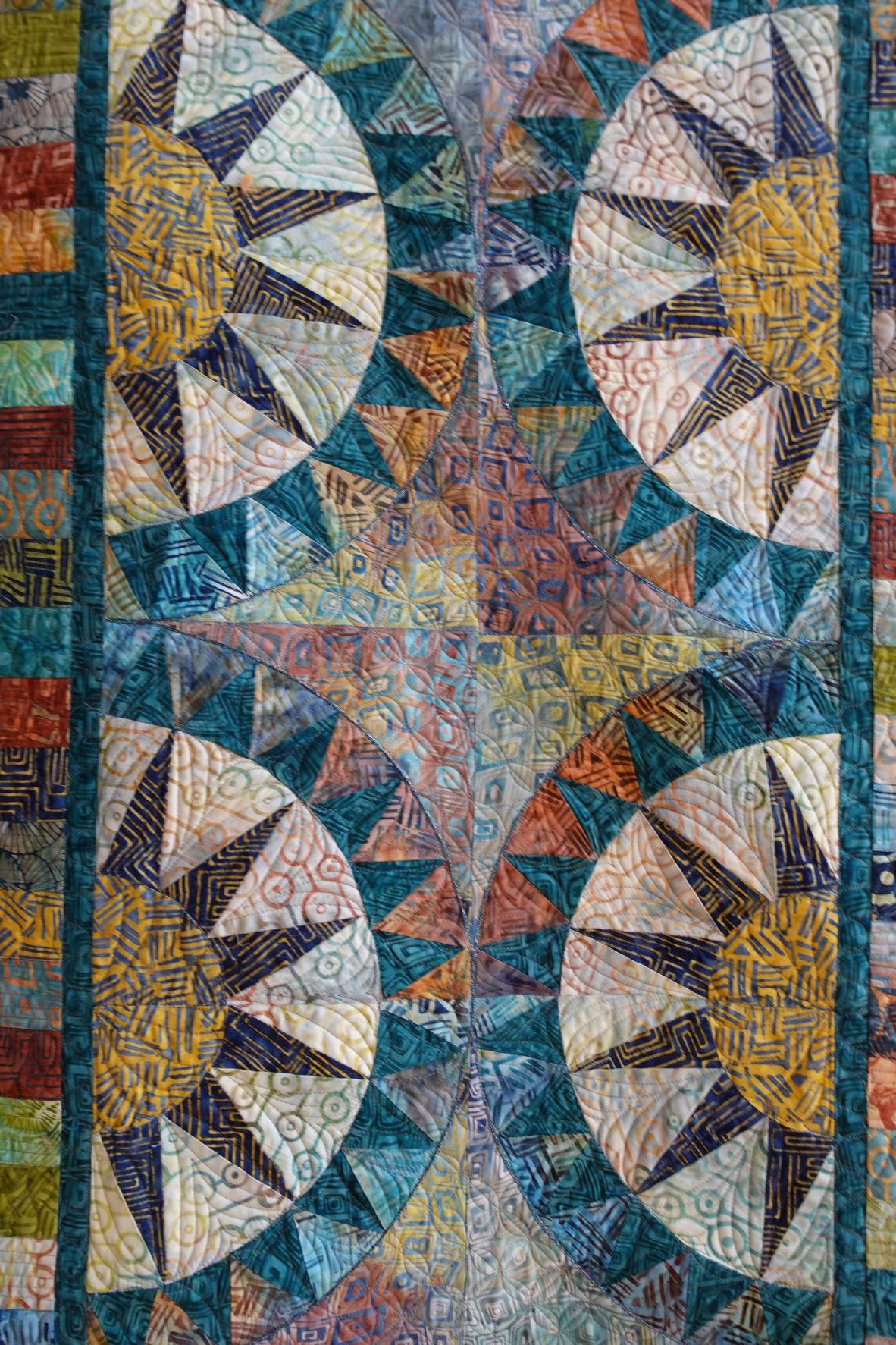 NEU: Quilt-Kit "Thira´s Sun Table Runner" - Claudia Pfeil